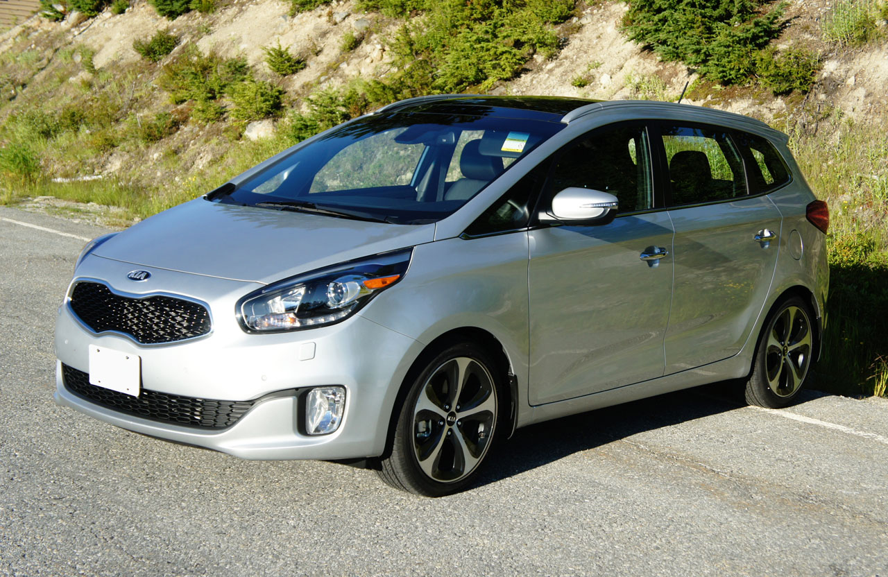 2014 Kia Rondo EX Luxury Road Test Review | The Car Magazine