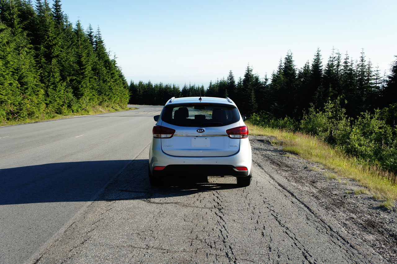 2014 Kia Rondo EX Luxury Road Test Review | The Car Magazine