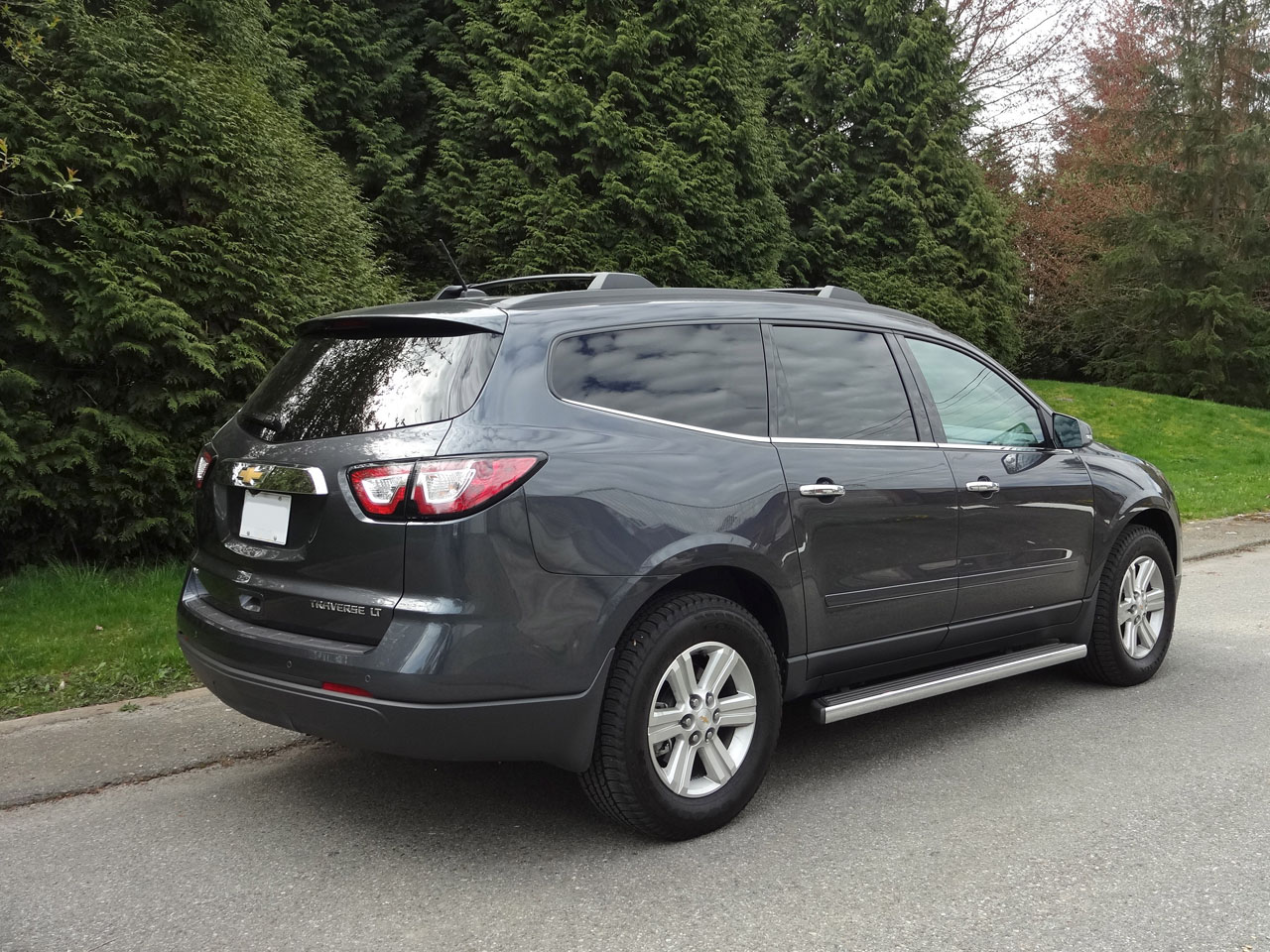 2014 Chevrolet Traverse LT AWD Road Test Review | The Car Magazine