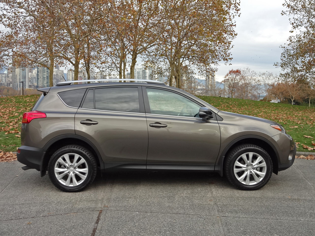 2015 Toyota RAV4 AWD Limited Road Test Review | The Car Magazine