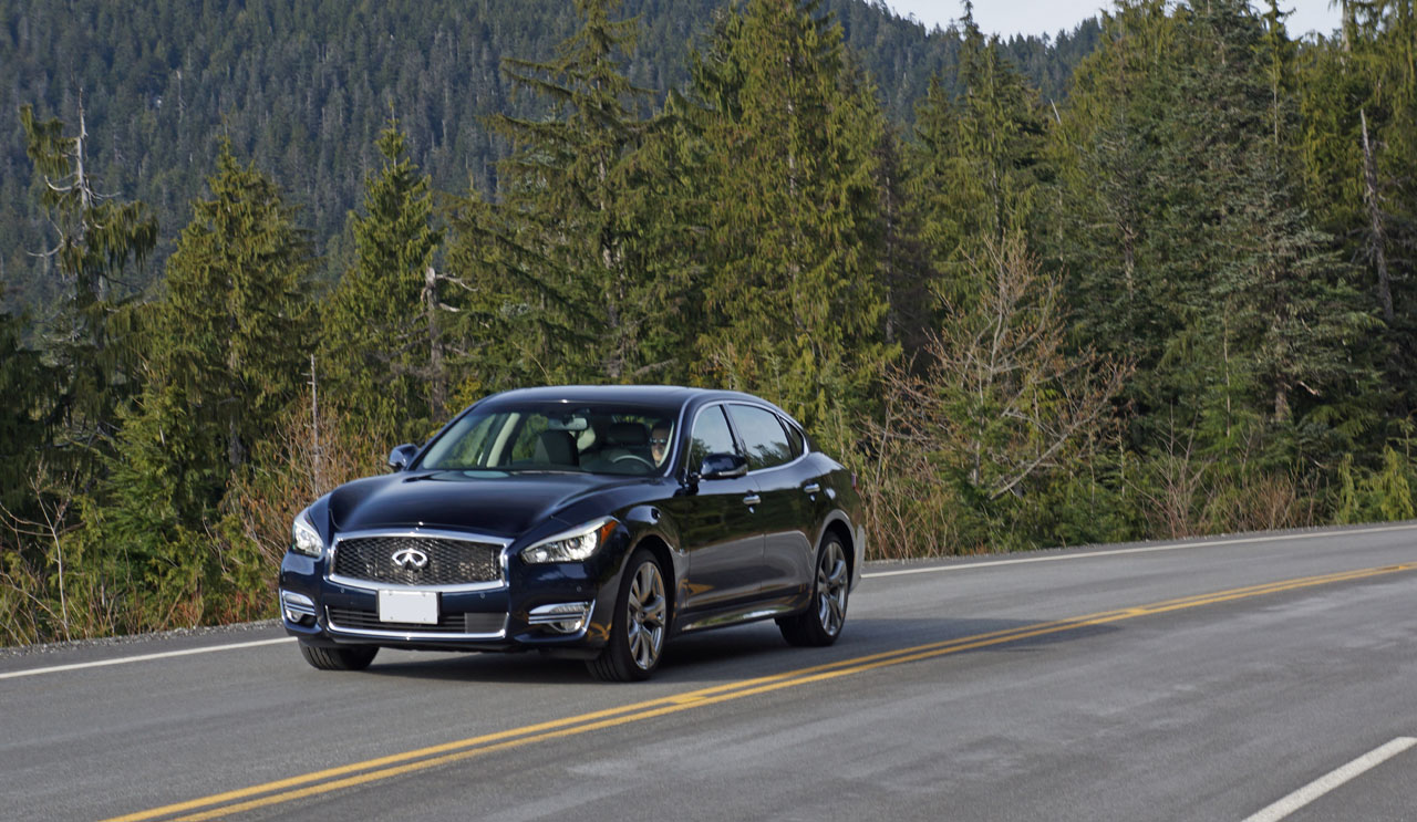 2015 Infiniti Q70L 5.6 AWD Road Test Review | The Car Magazine