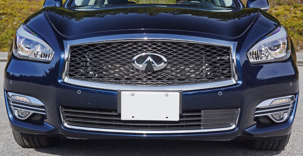 2015 Infiniti Q70L 5.6 AWD Road Test Review | The Car Magazine