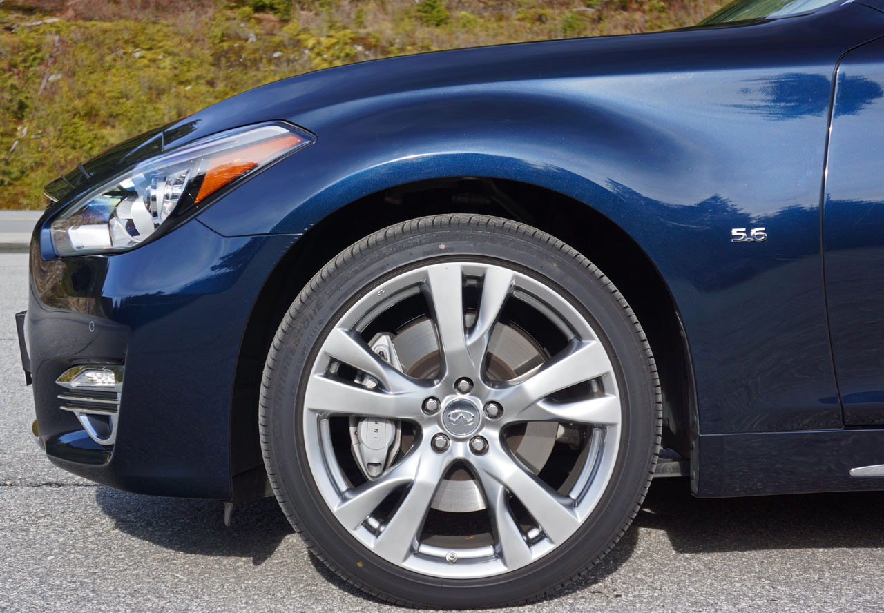 2015 Infiniti Q70L 5.6 AWD Road Test Review | The Car Magazine