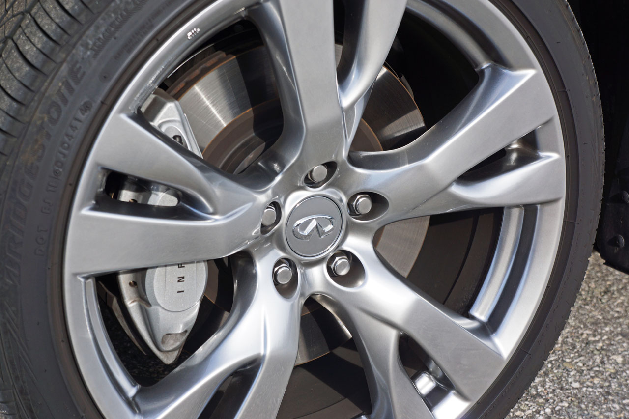 2015 Infiniti Q70L 5.6 AWD Road Test Review | The Car Magazine