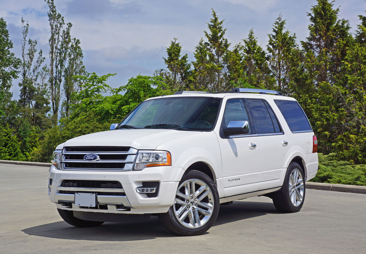 2015 Ford Expedition Platinum Road Test Review | The Car Magazine