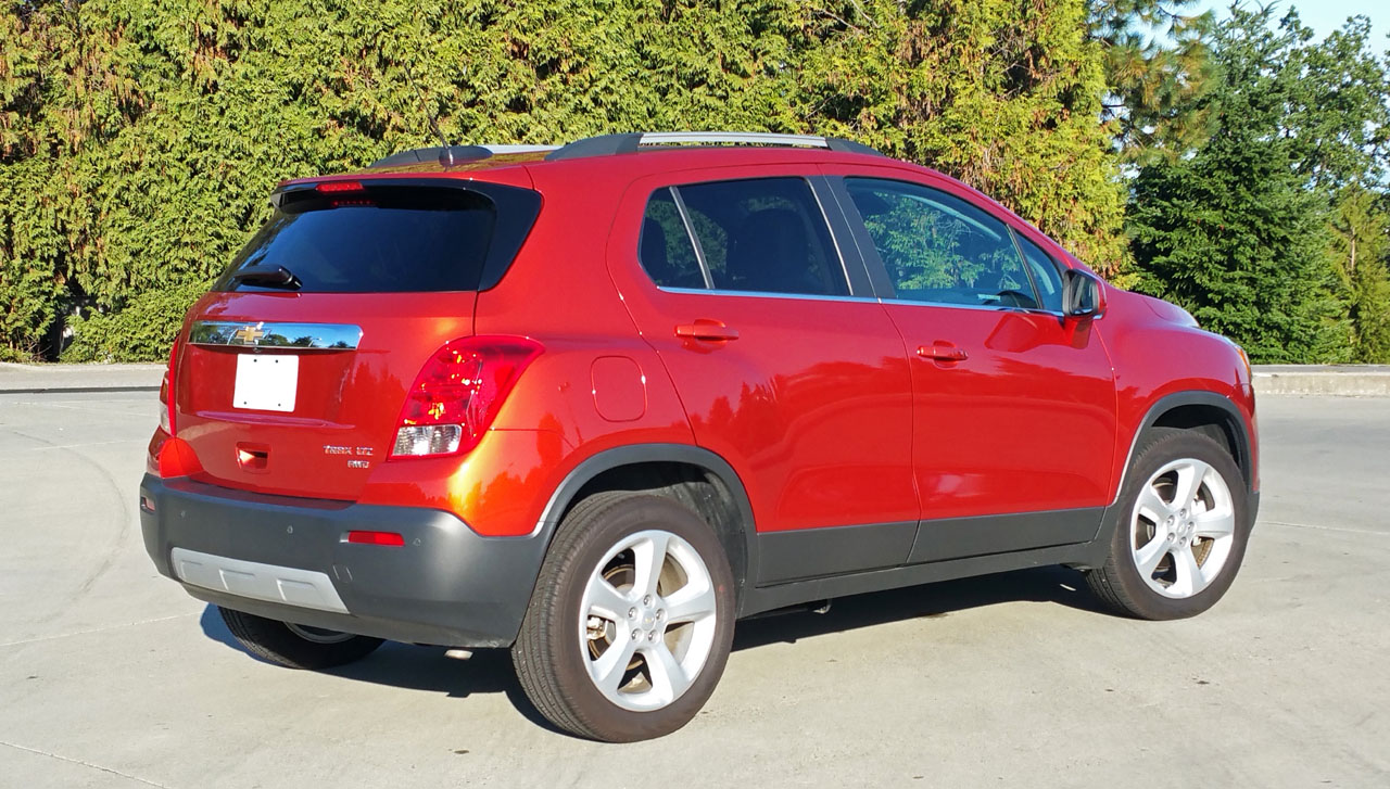 2015 Chevrolet Trax 1.4 Turbo AWD LTZ Road Test Review | The Car Magazine