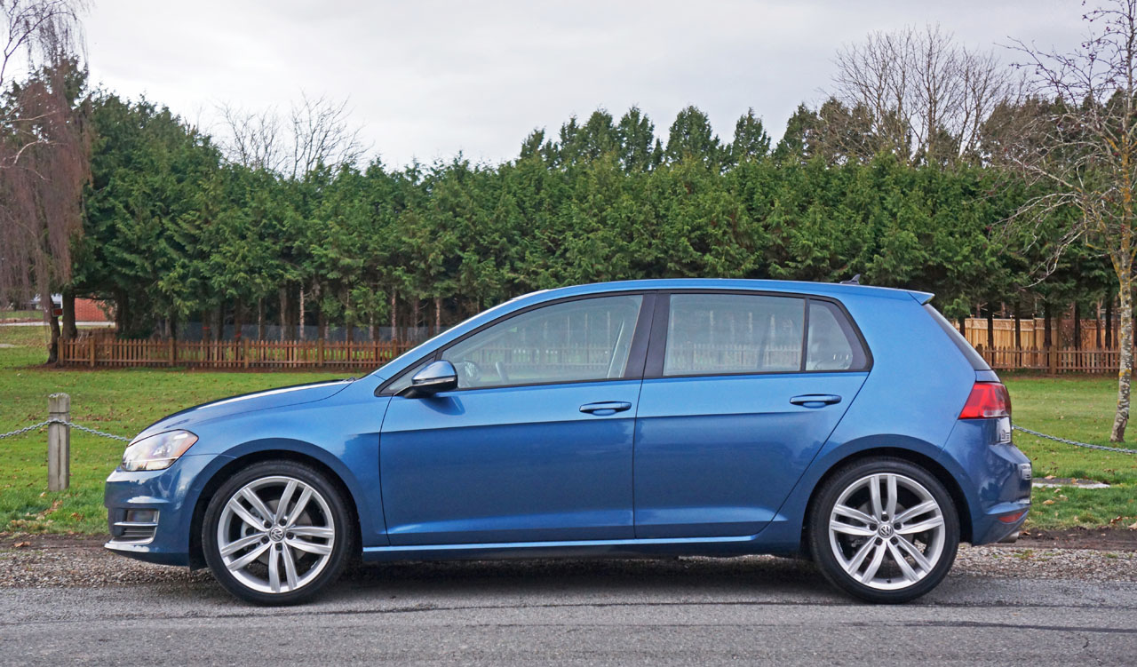 2016 Volkswagen Golf 5 Door 1.8 TSI Highline Road Test Review | The Car ...