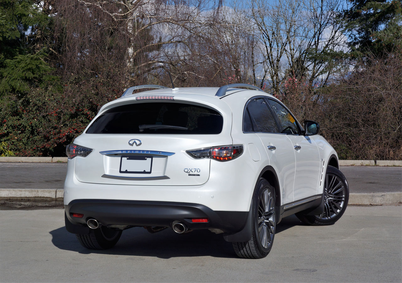 2017 Infiniti QX70 Limited Road Test | The Car Magazine
