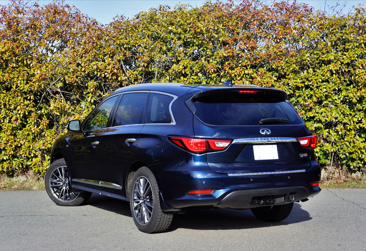2017 Infiniti QX60 AWD Technology Road Test | The Car Magazine