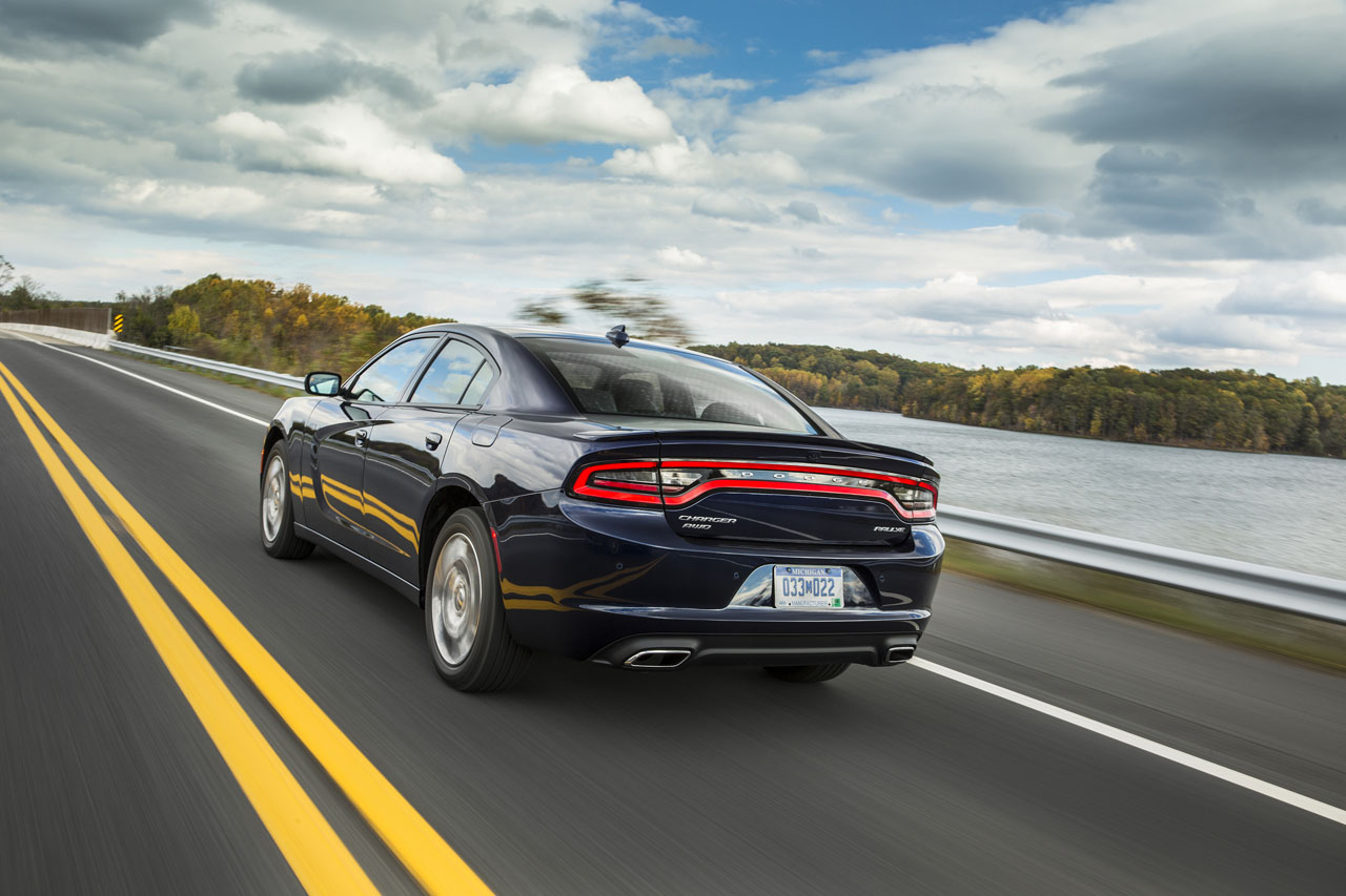 2017 Dodge Charger SXT Rallye Road Test | The Car Magazine