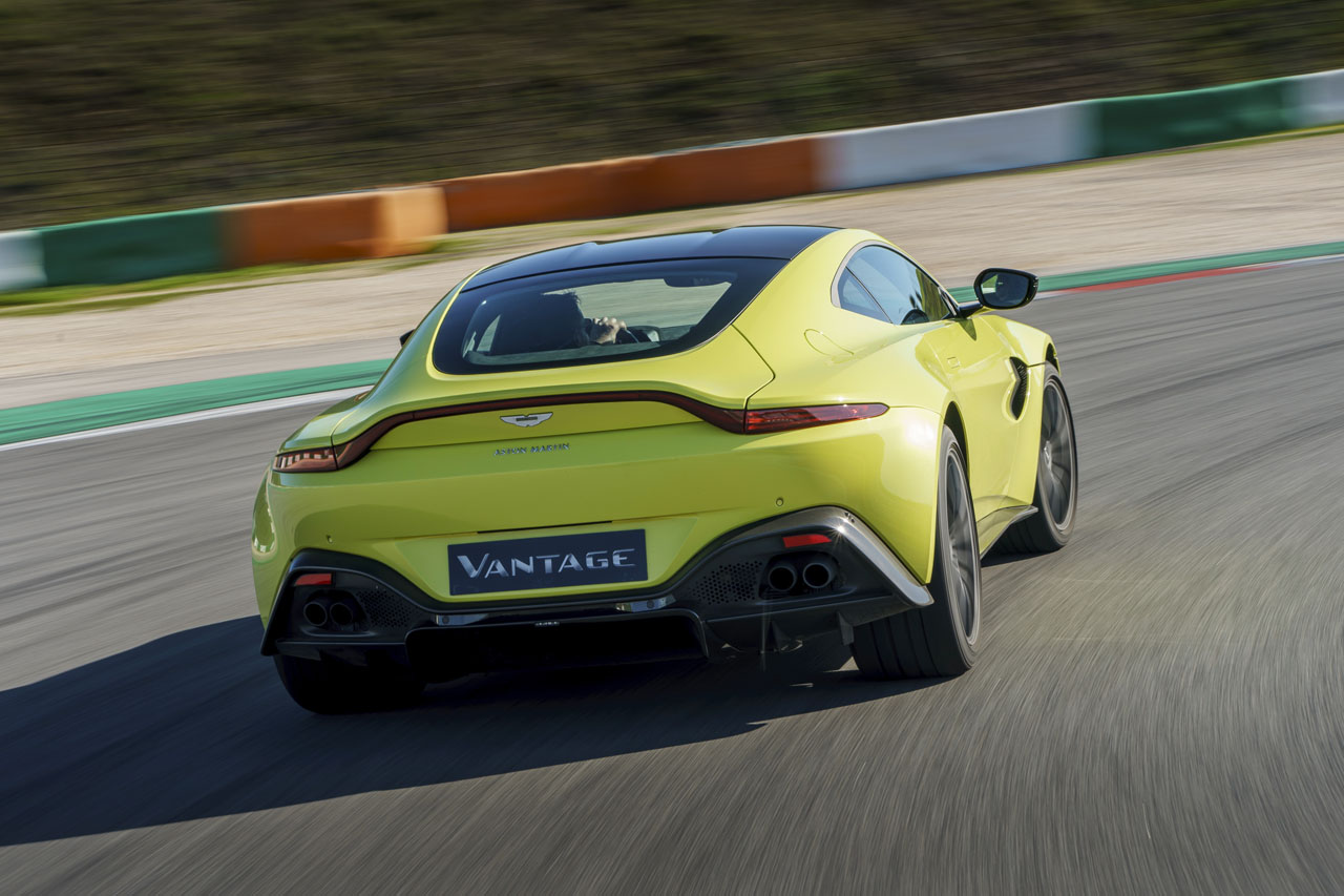 19_aston_martin_vantage_lime_essense_track_19600 – The Car Magazine