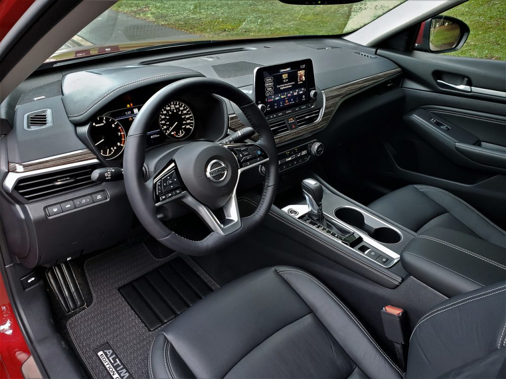 19_nissan_altima_edition_one_02800 | The Car Magazine