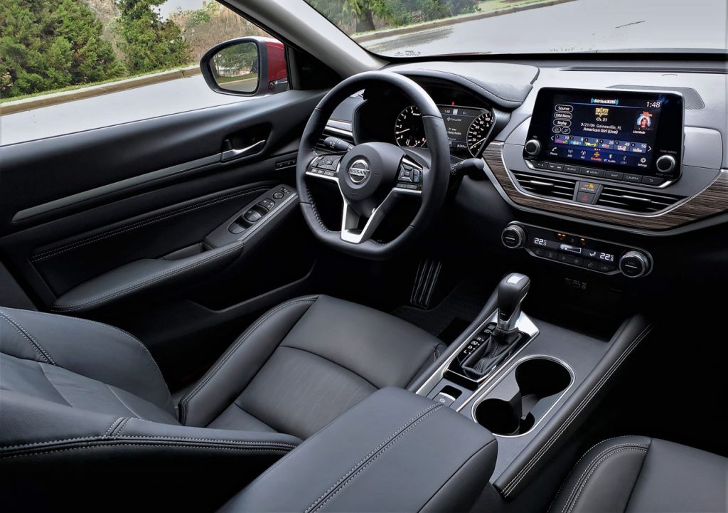 19_nissan_altima_edition_one_05800 – The Car Magazine