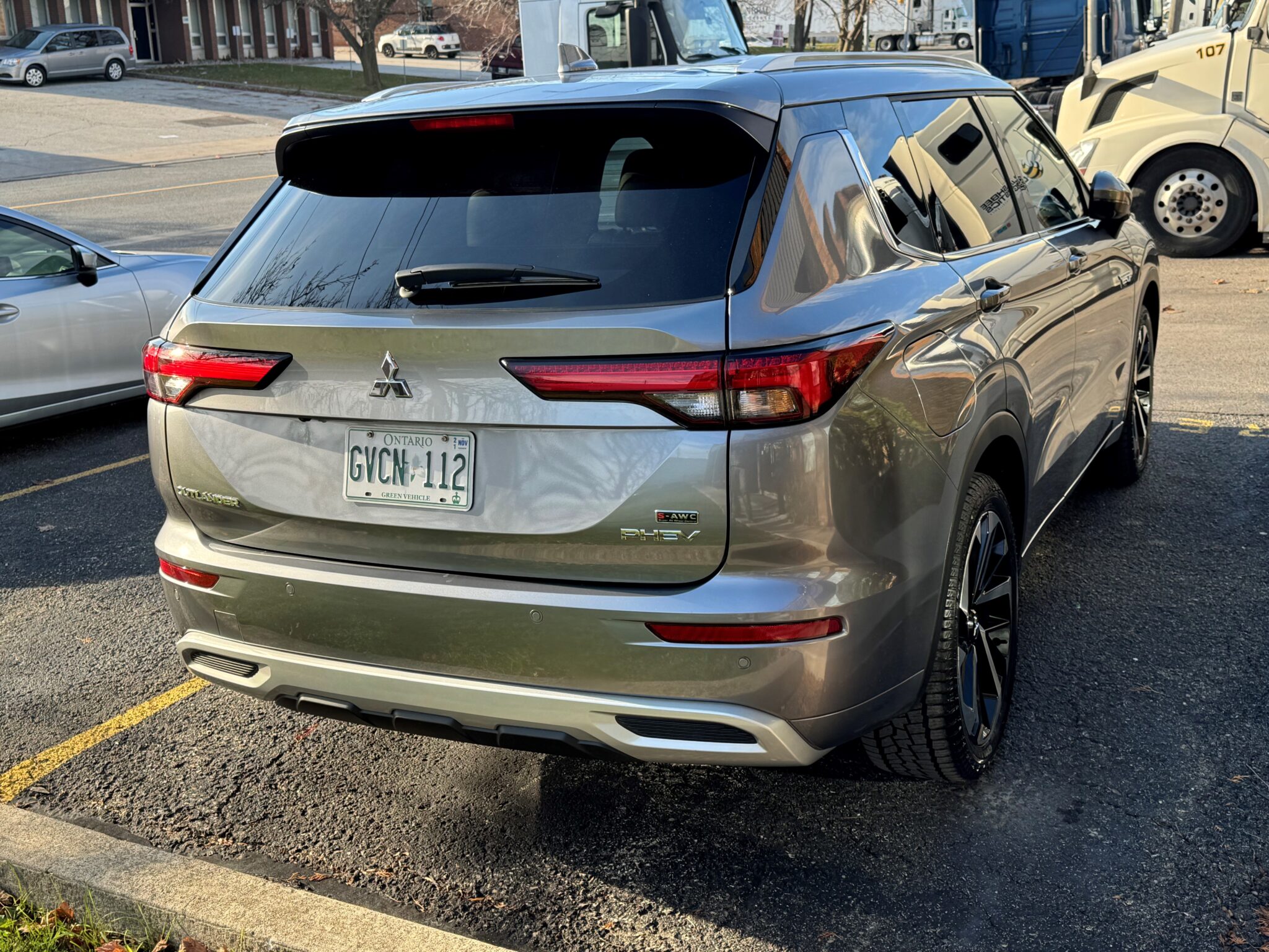2024 Mitsubishi Outlander PHEV Review: Plugged-In Perfection with a ...