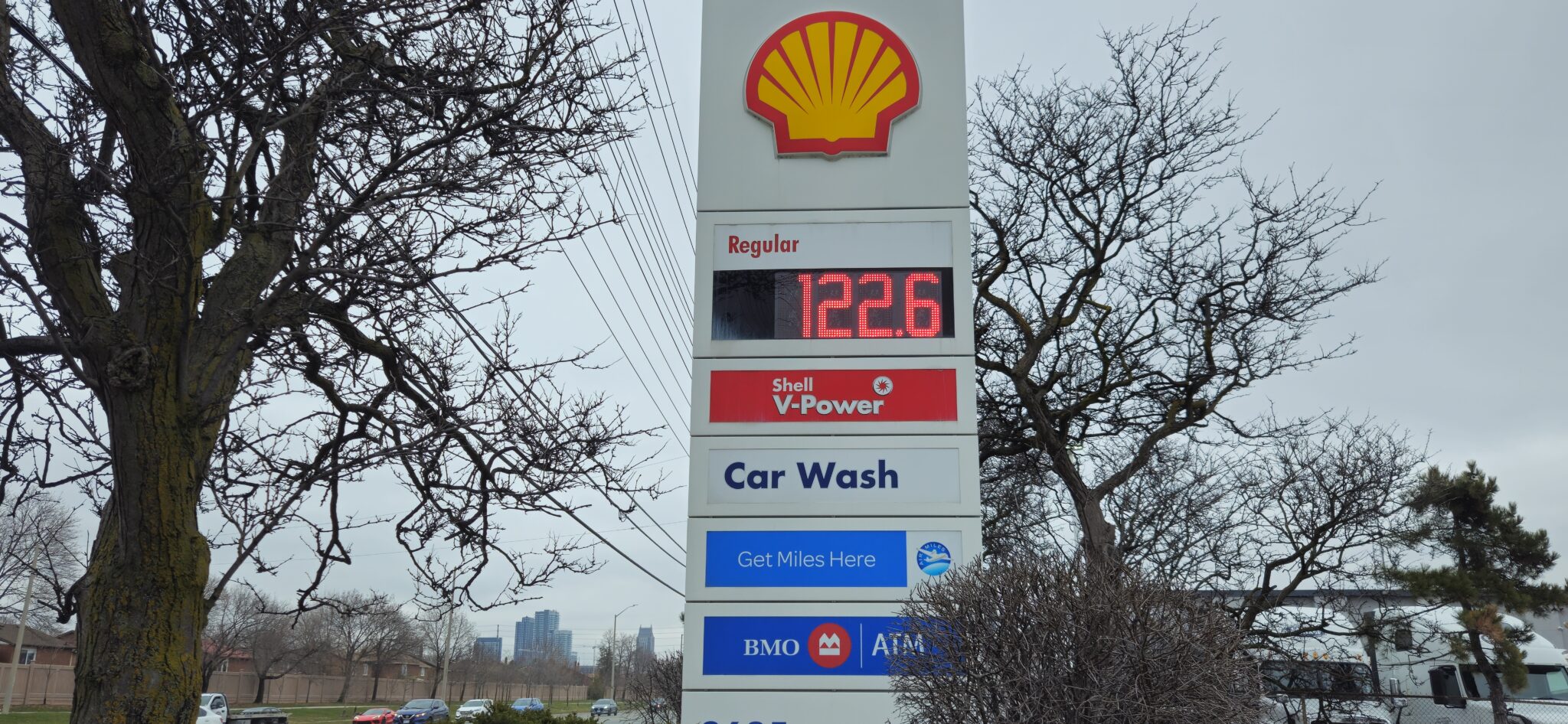 Making Sense Of The Huge Drop In The Price Of Gas In Canada – The Car ...